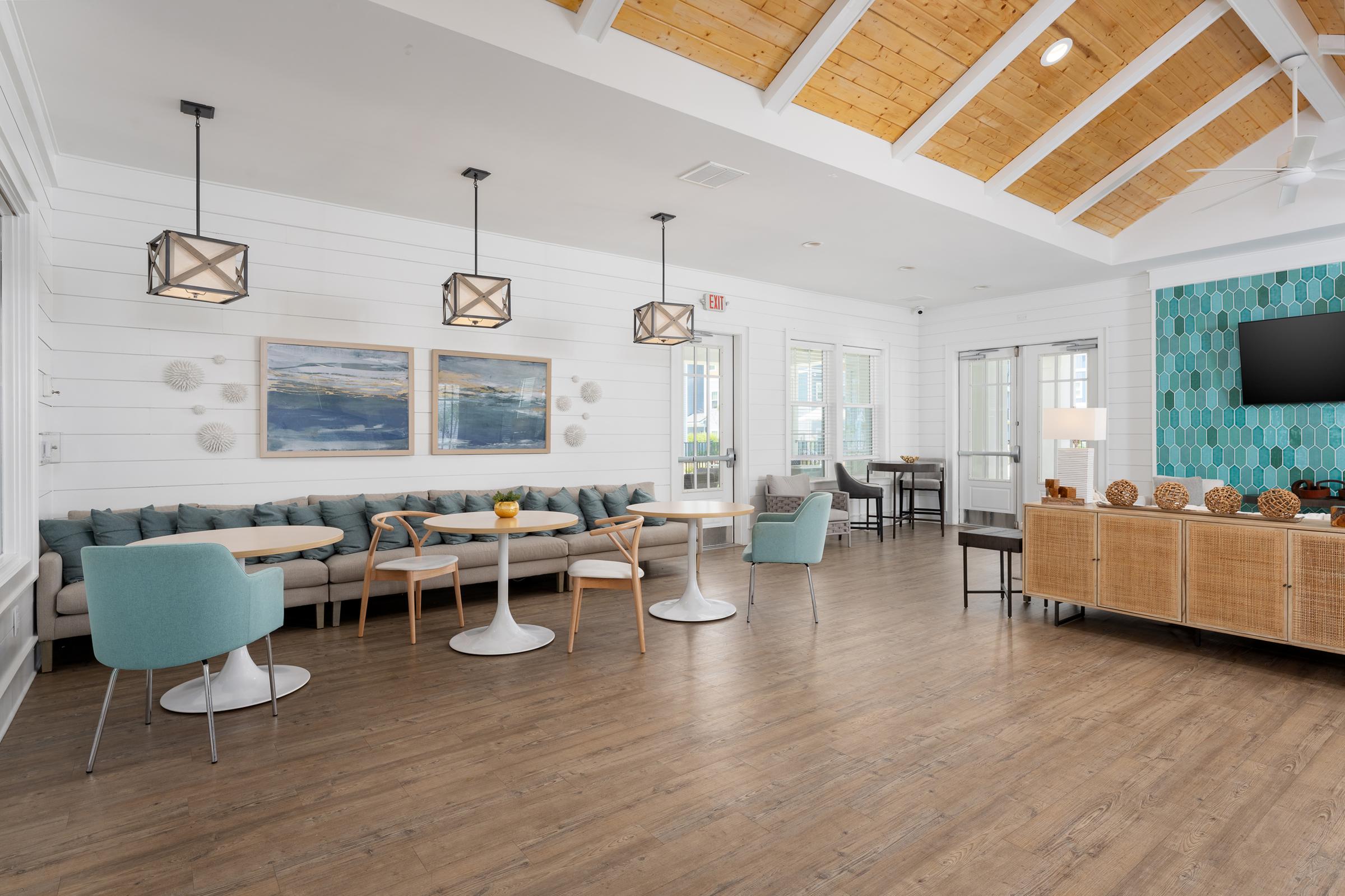 Virtual Tours - Hawthorne at Pine Forest